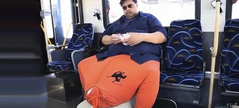 Il caso di Wesley Warren Jr.: l'uomo con una deformazione di 60 kg ...