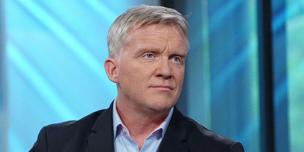 Reacher 3: Anthony Michael Hall e Sonya Cassidy nel cast della nuova stagione - BadTaste