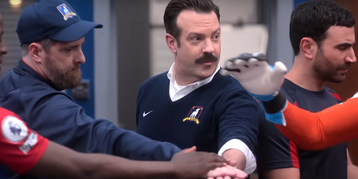 Ted Lasso: nel video del backstage della stagione 3 il cast si commuove ...