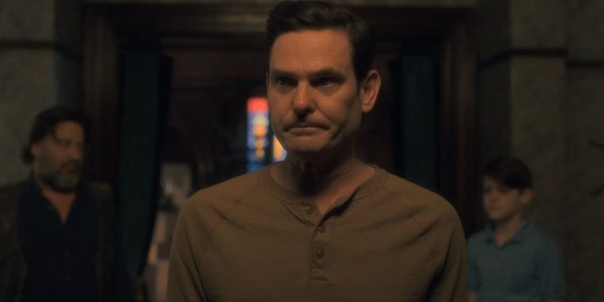 La torre nera: Henry Thomas amerebbe lavorare con Mike Flanagan all ... La torre nera: Henry Thomas amerebbe lavorare con Mike Flanagan all ...