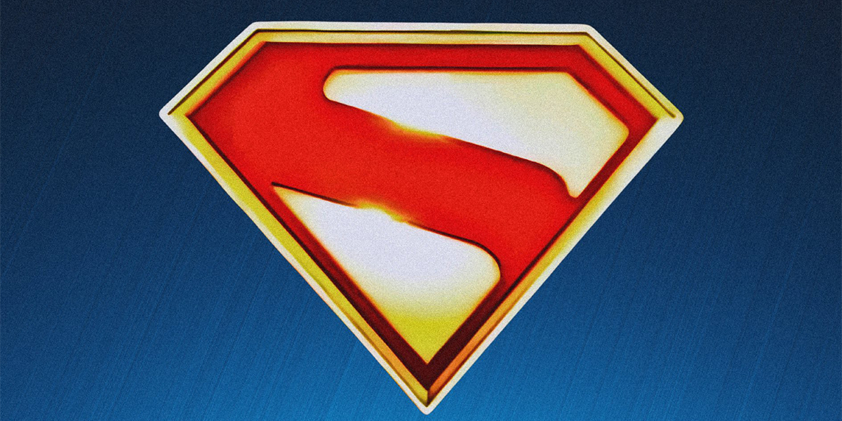 Superman: James Gunn parla del film alla CinemaCon e mostra il logo ufficiale - BadTaste