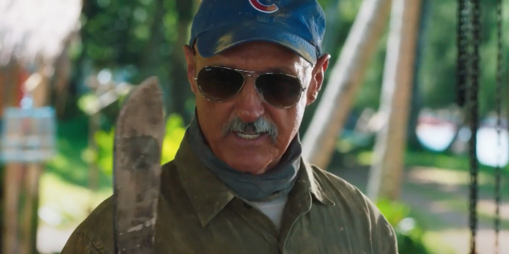 Tremors: Shrieker Island, Burt Gummer torna in azione nel primo trailer ...