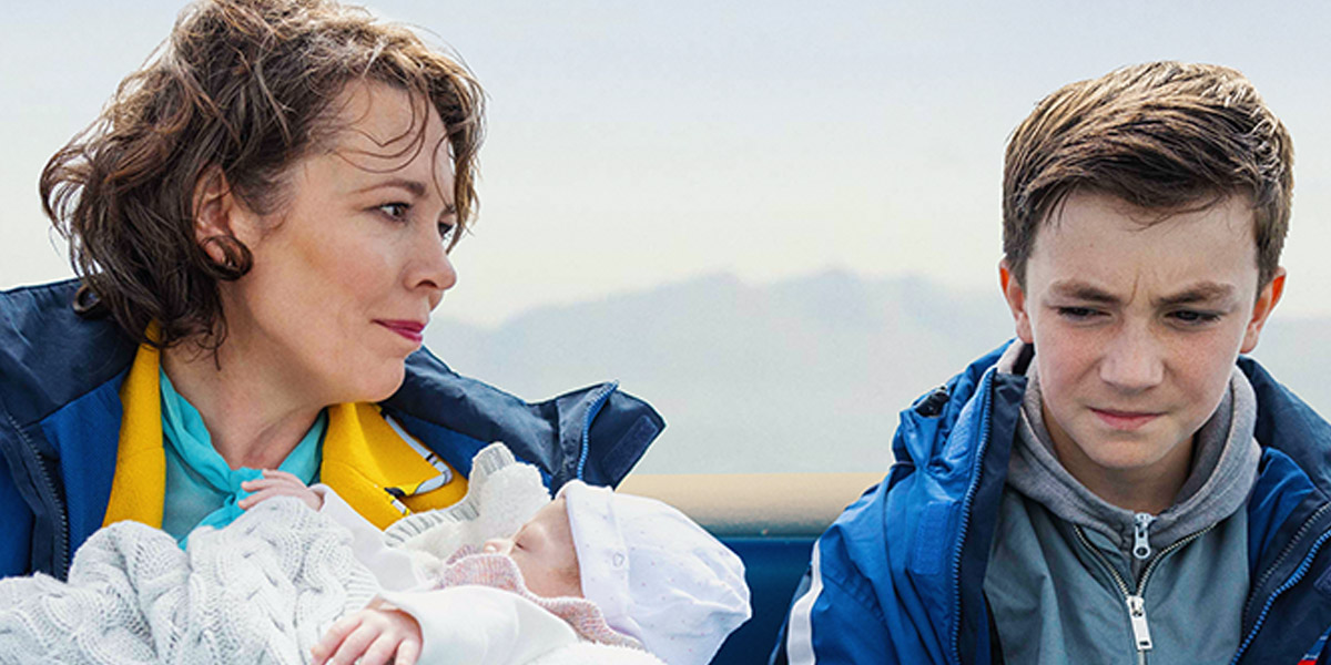 Olivia Colman e Charlie Reid nel poster della commedia Joyride - BadTaste